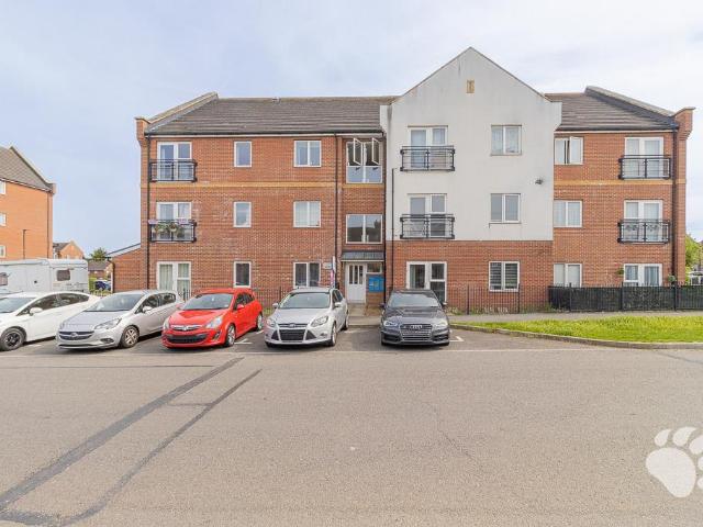 1 bedroom flat for sale