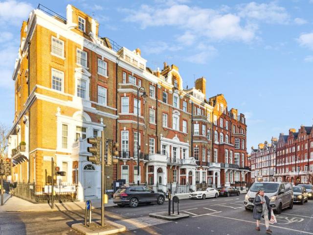 1 bedroom flat for sale