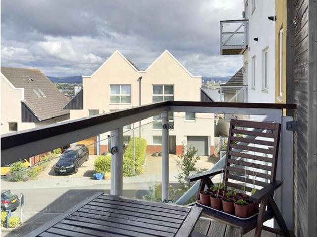 1 bedroom flat for sale