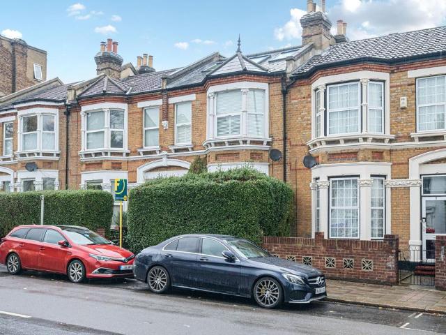 1 bedroom flat for sale