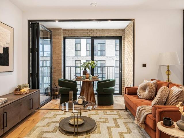 1 bedroom flat for sale