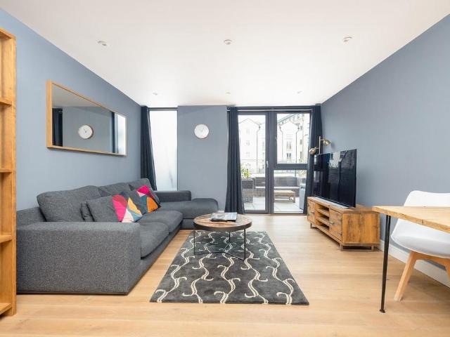 1 bedroom flat for sale