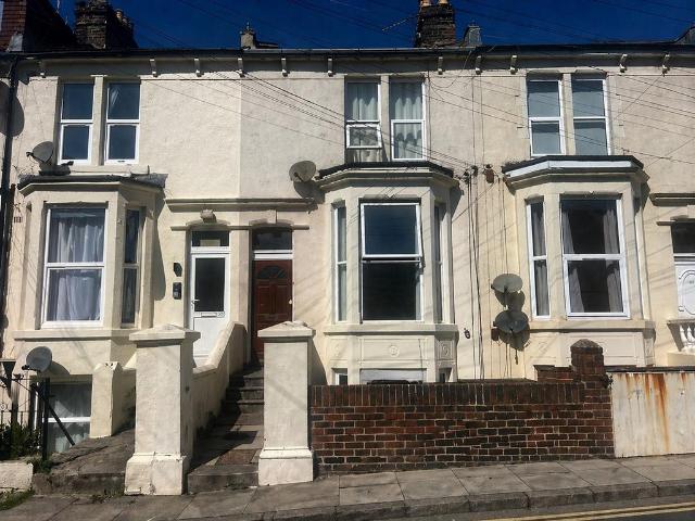 1 bedroom flat for sale