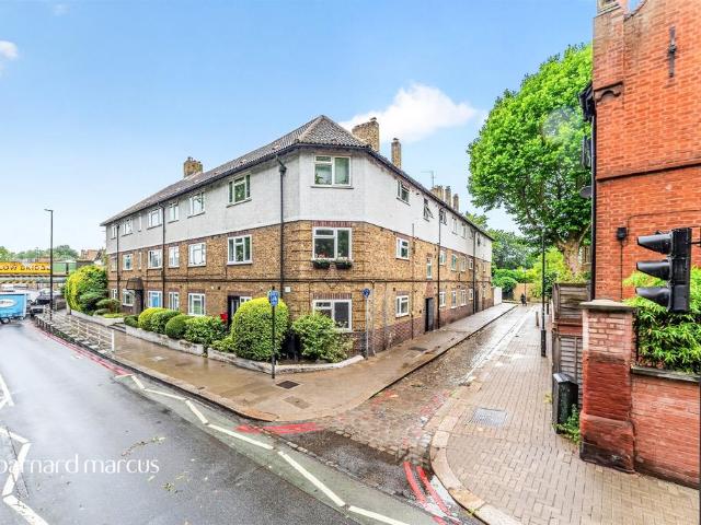1 bedroom flat for sale