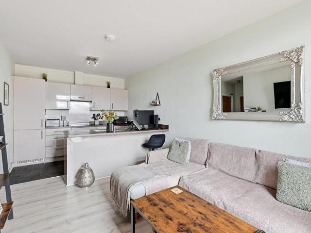 1 bedroom flat for sale