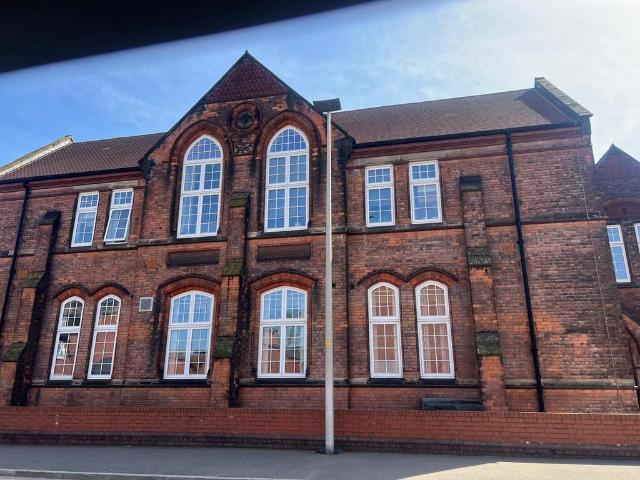 1 bedroom flat for sale