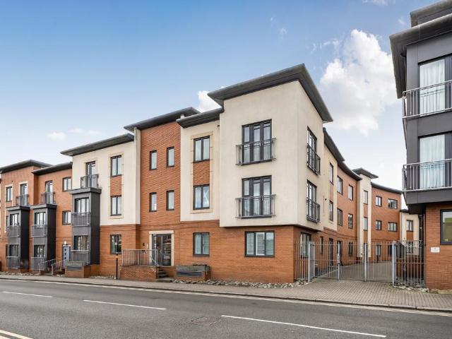 1 bedroom flat for sale