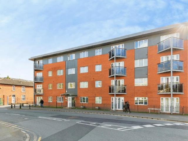 1 bedroom flat for sale