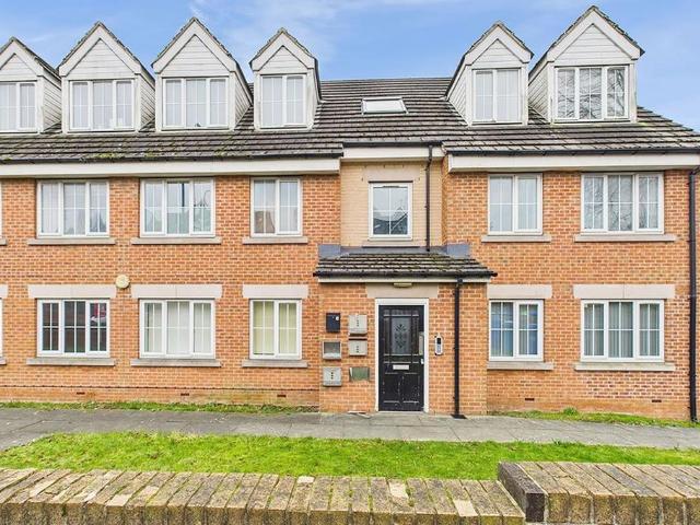1 bedroom flat for sale