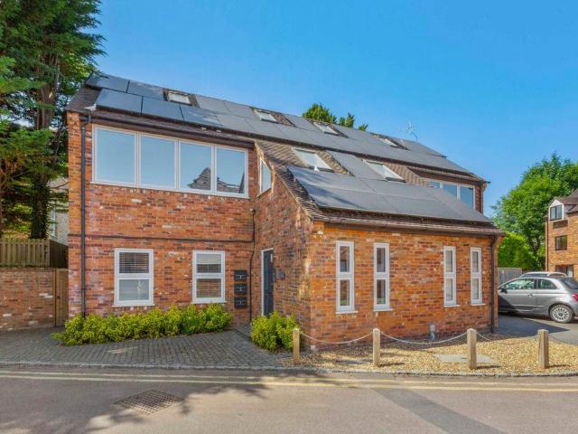 1 bedroom flat for sale