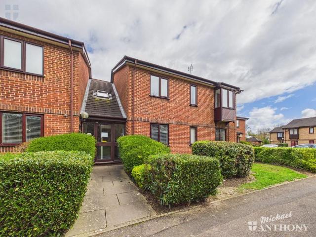 1 bedroom flat for sale