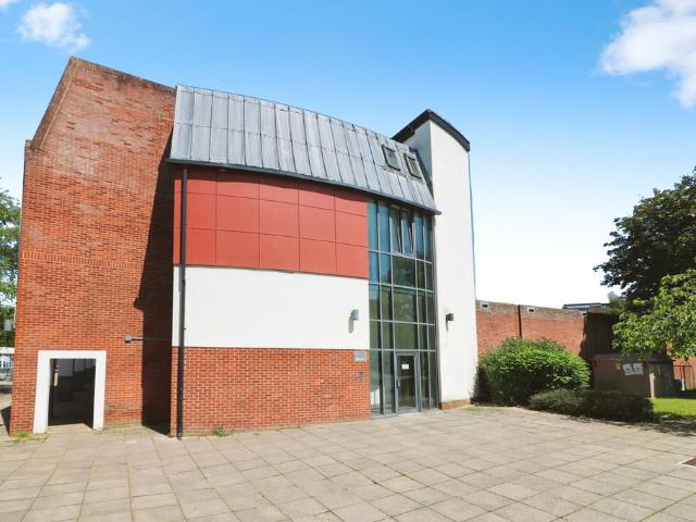 1 bedroom flat for sale