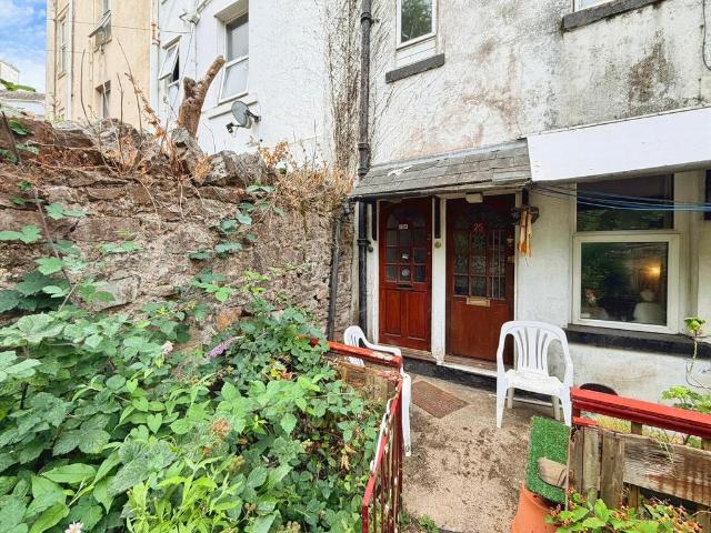 1 bedroom flat for sale