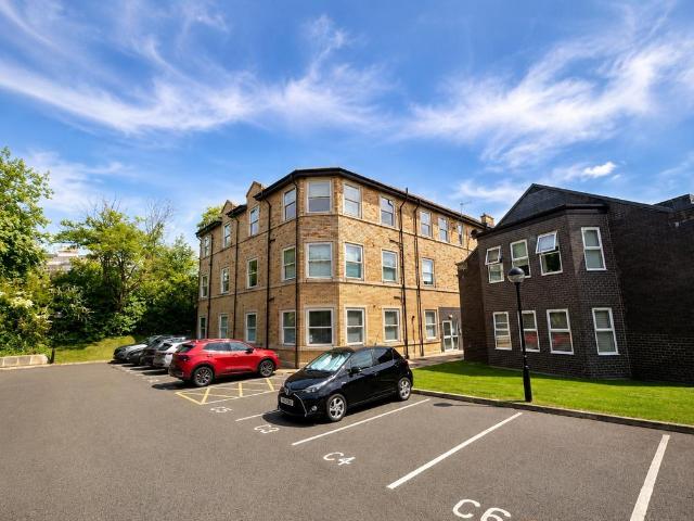 1 bedroom flat for sale