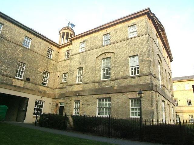 1 bedroom flat for sale
