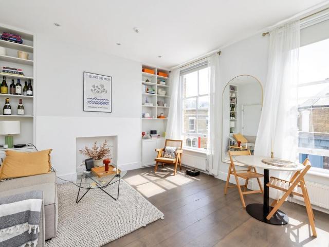1 bedroom flat for sale