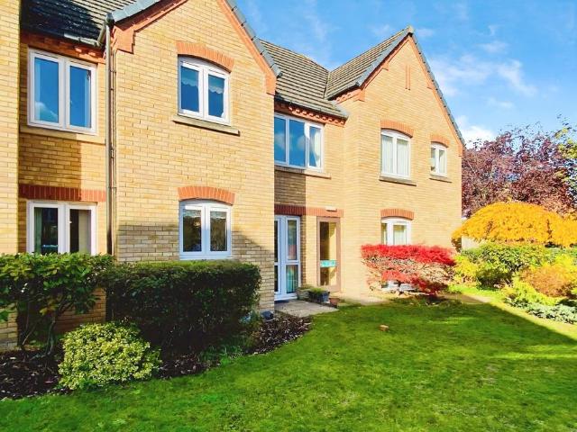 1 bedroom flat for sale
