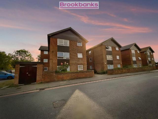1 bedroom flat for sale