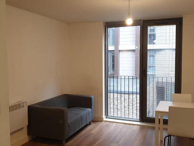 1 bedroom flat for sale