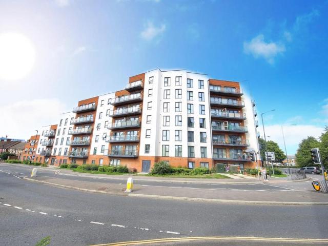 1 bedroom flat for sale
