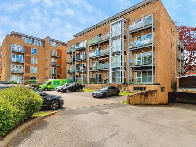 1 bedroom flat for sale