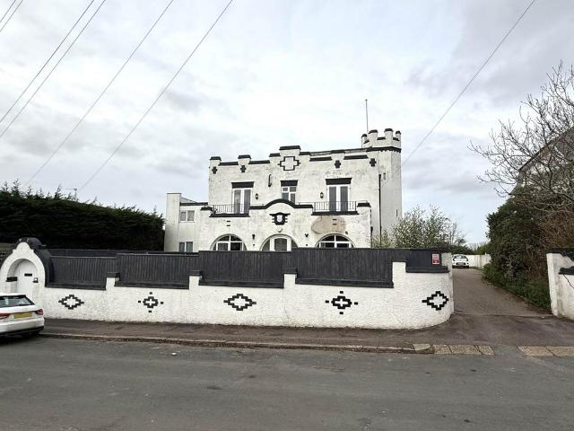 1 bedroom flat for sale