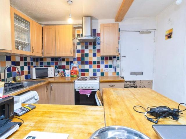 1 bedroom flat for sale