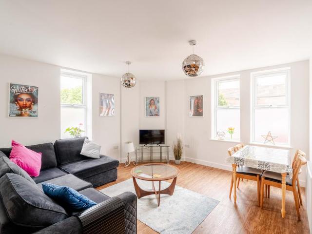 1 bedroom flat for sale