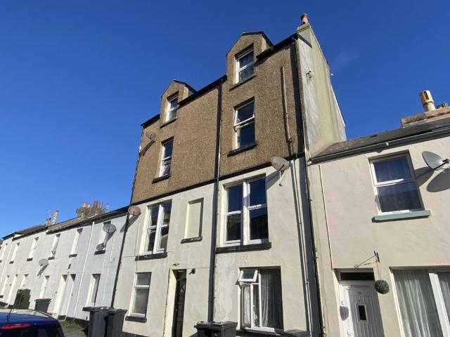 1 bedroom flat for sale