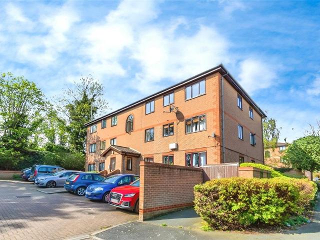 1 bedroom flat for sale