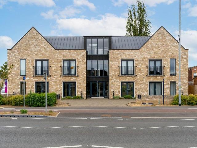 1 bedroom flat for sale