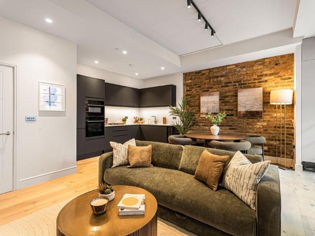 1 bedroom flat for sale