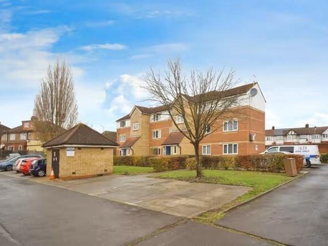 1 bedroom flat for sale