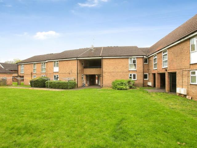1 bedroom flat for sale