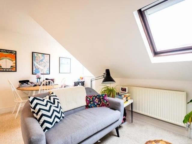 1 bedroom flat for sale