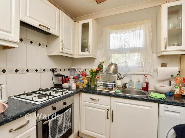 1 bedroom flat for sale