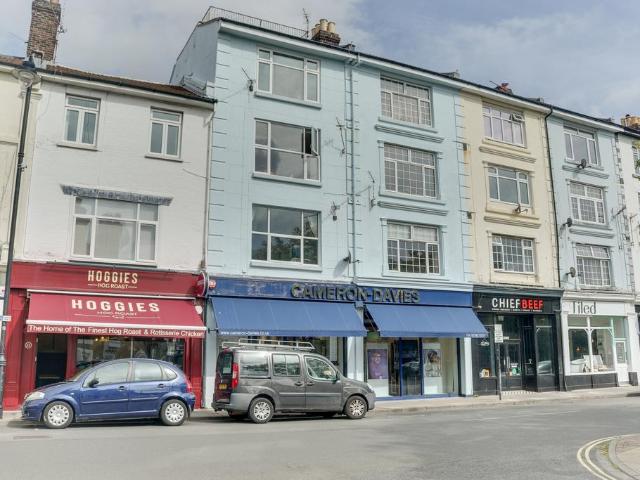 1 bedroom flat for sale