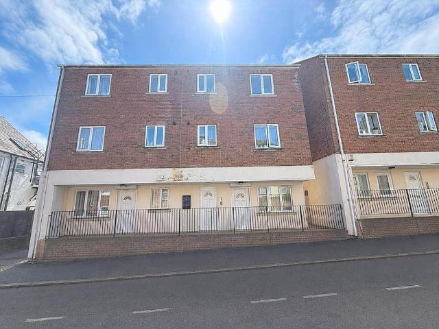 1 bedroom flat for sale