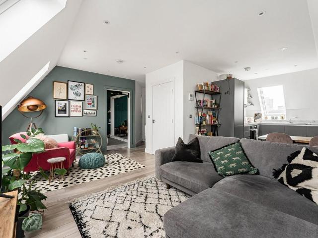 1 bedroom flat for sale
