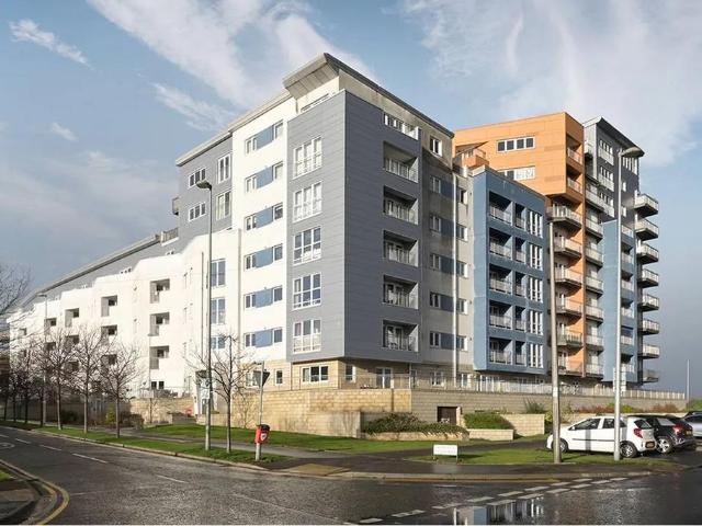 1 bedroom flat for sale