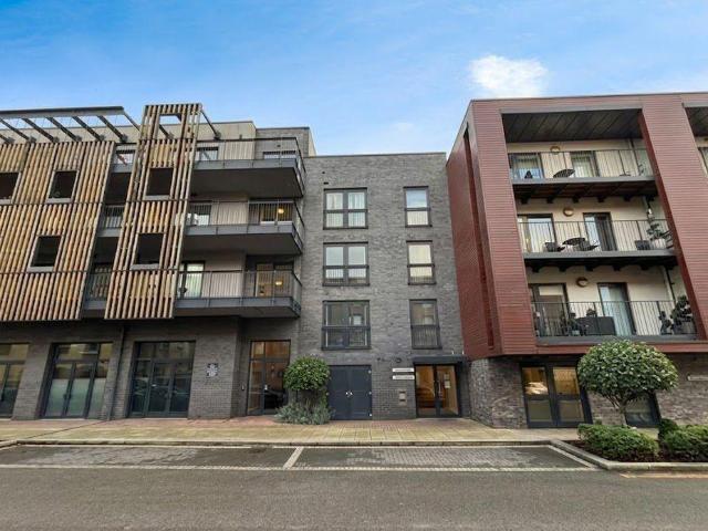 1 bedroom flat for sale