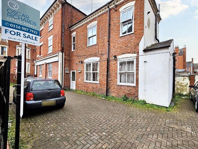 1 bedroom flat for sale
