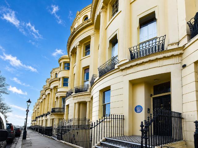 1 bedroom flat for sale