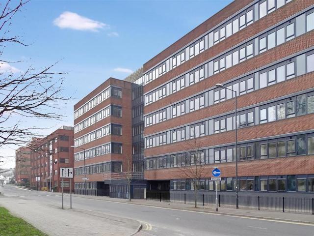 1 bedroom flat for sale