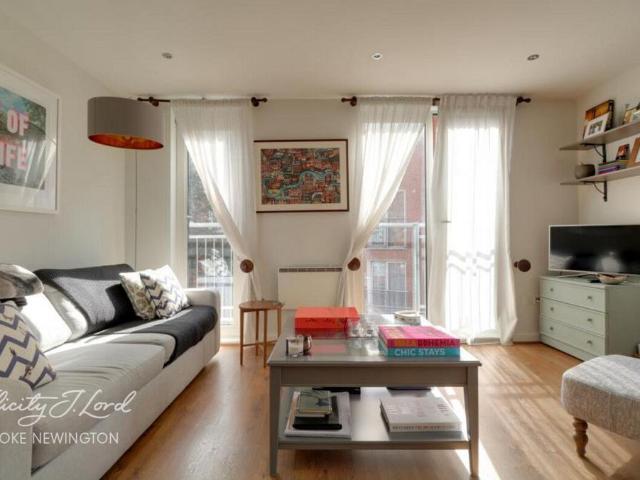 1 bedroom flat for sale