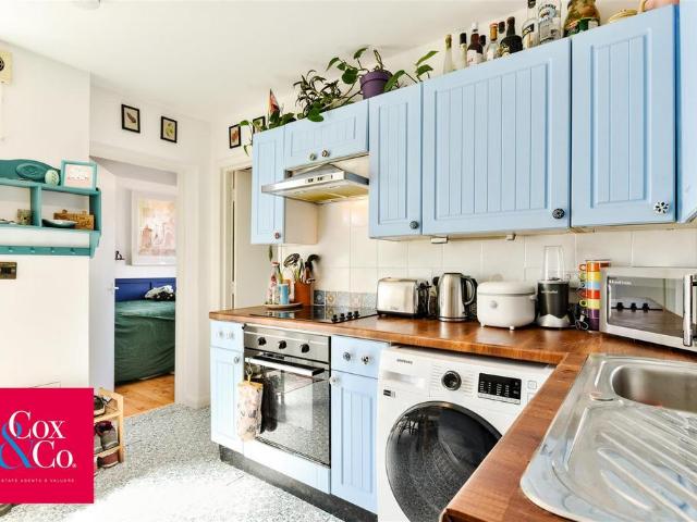 1 bedroom flat for sale