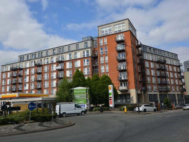 1 bedroom flat for sale