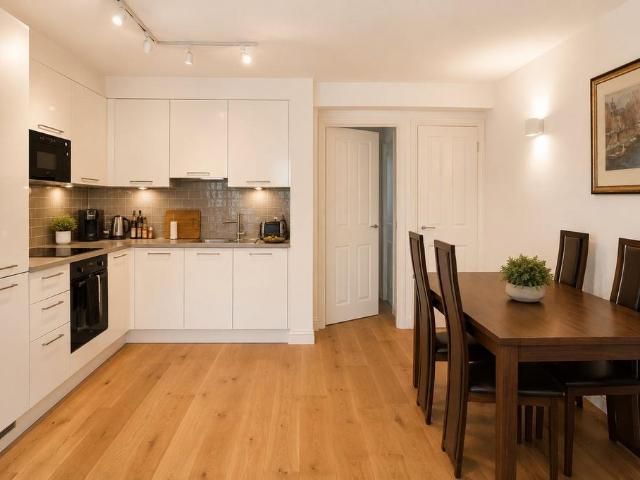 1 bedroom flat for sale