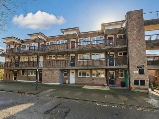 1 bedroom flat for sale