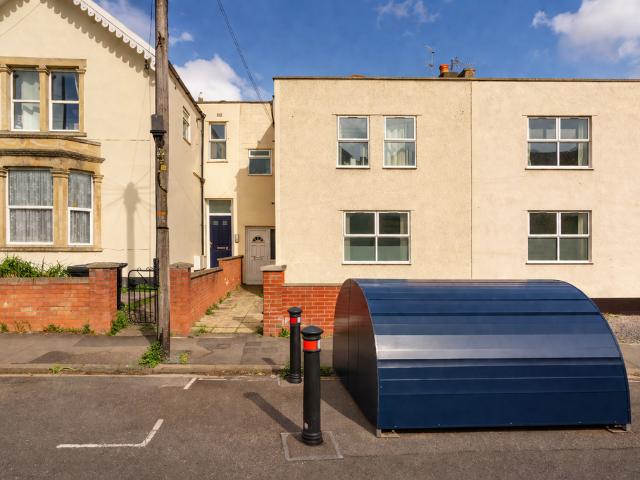 1 bedroom flat for sale